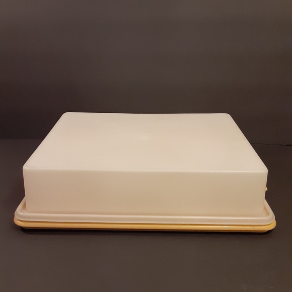 Tupperware | Kitchen | Vintage Tupperware Sheet Cake Container 6222 ...